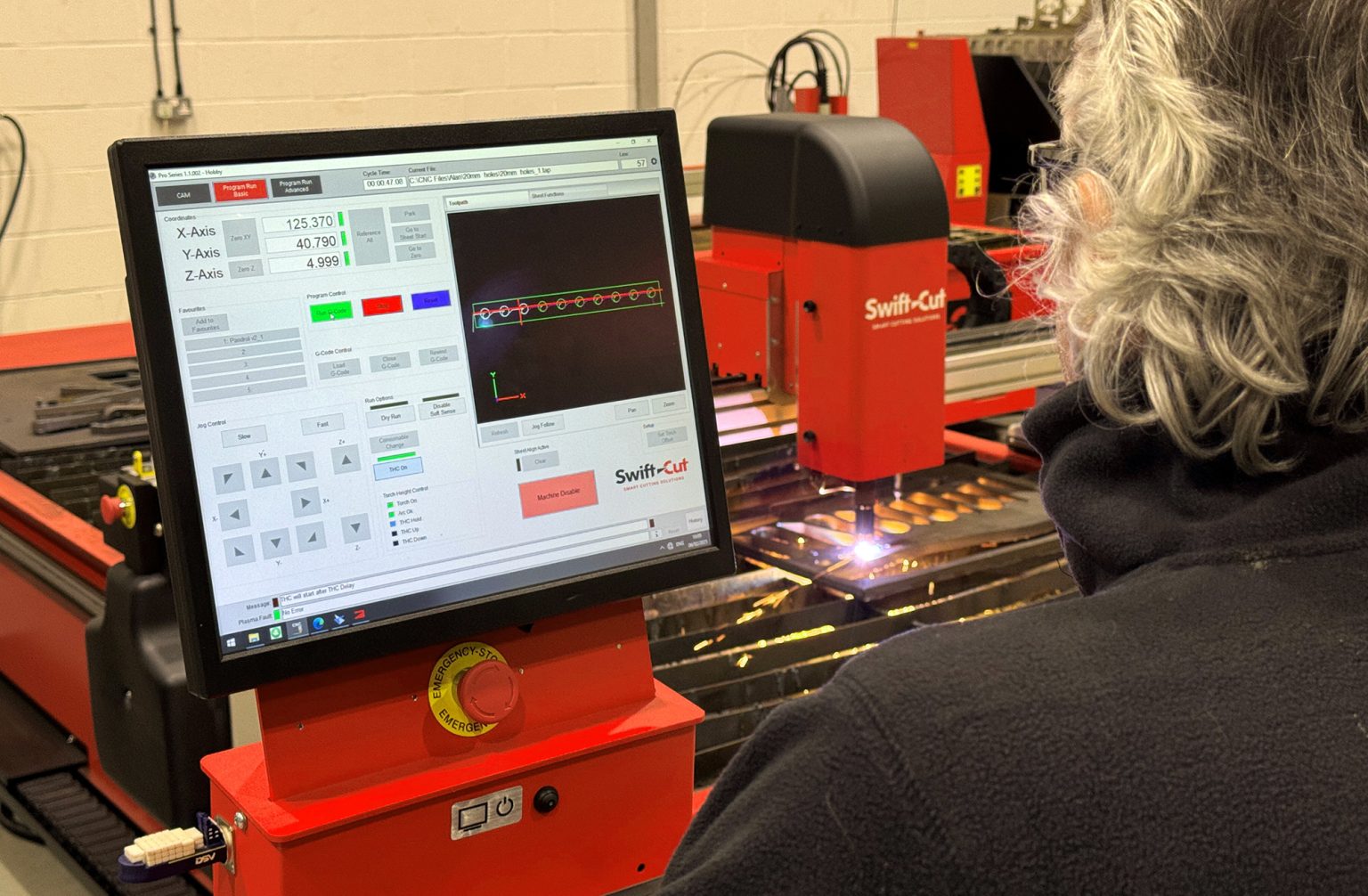 Il taglio al plasma CNC è facile da imparare? - Macchine per il taglio al plasma CNC Swift-Cut